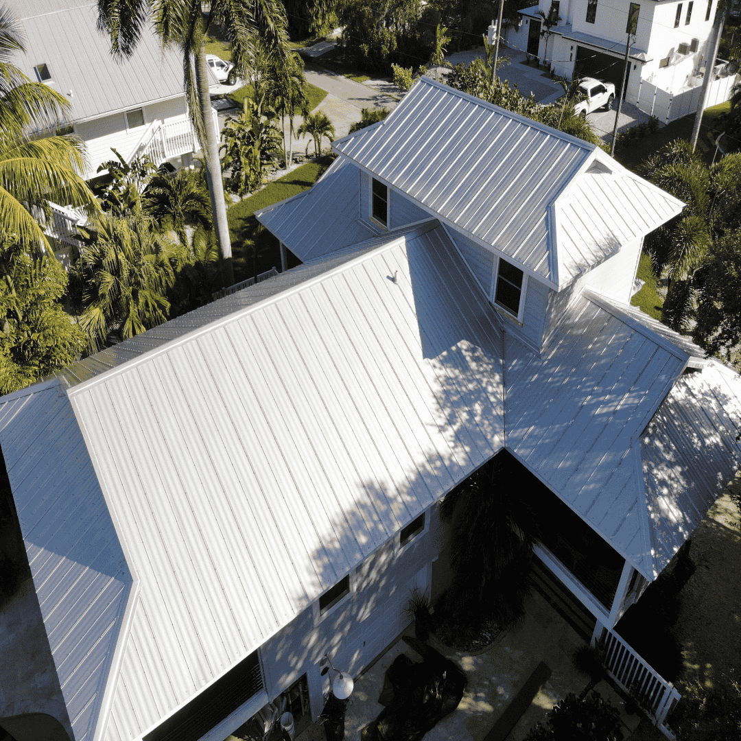 Metal Roof vs Asphalt Shingles | Roofing Options in FL